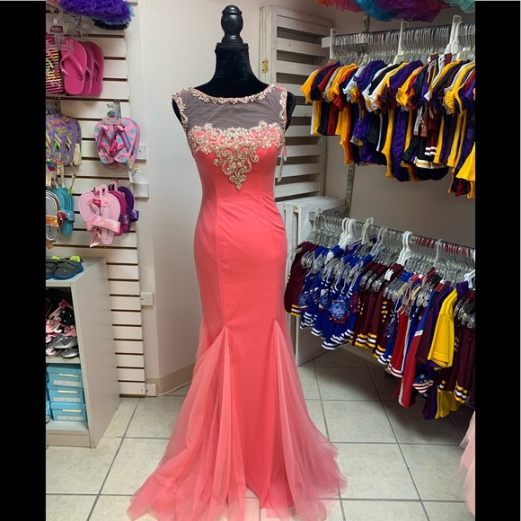 Panoply | Dresses | Size Coral Beaded Illusion Back Prom Homecoming ...
